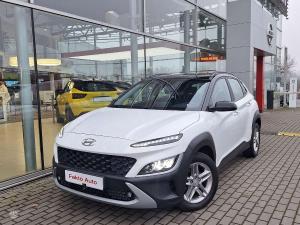White Hyundai Kona 2021 in Vilnius, with an engine capacity of 1.00 L and mileage of 97 thousand km for 13500 €, photo  on AUTOMOTO.COM.LV
