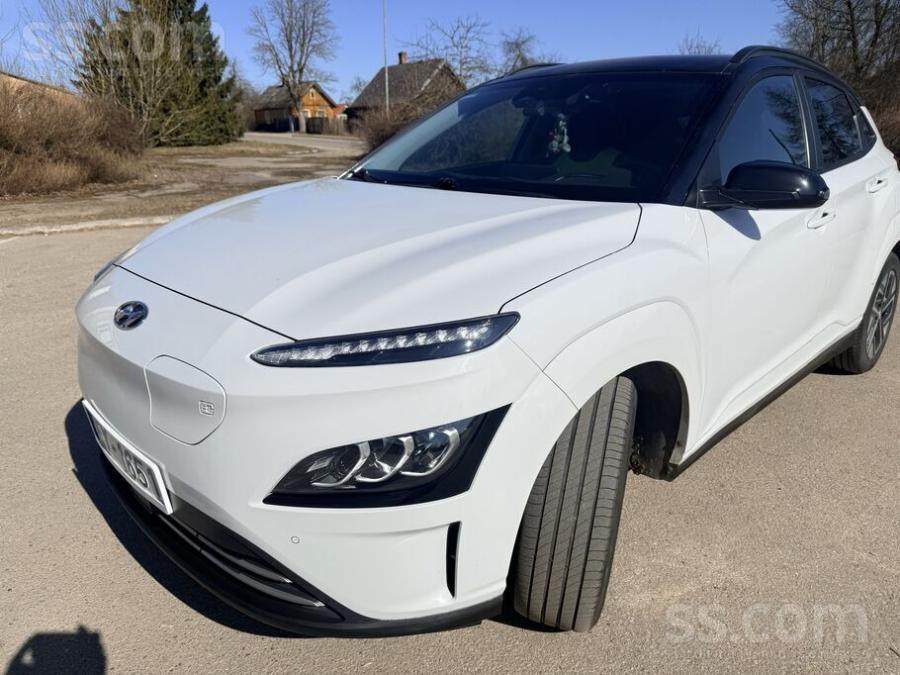 Balts Hyundai Kona 2021 Krāslava, ar dzinēja tilpumu 0.00 L un nobraukumu 119 tūkst. km par 18900 €, foto 6 vietnē AUTOMOTO.COM.LV