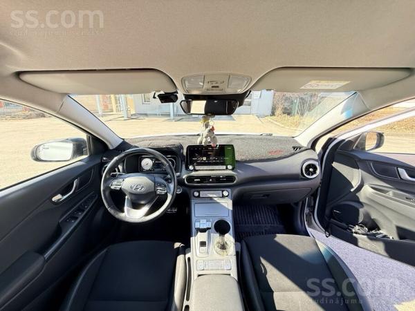Balts Hyundai Kona 2021 Krāslava, ar dzinēja tilpumu 0.00 L un nobraukumu 119 tūkst. km par 18900 €, foto 9 vietnē AUTOMOTO.COM.LV
