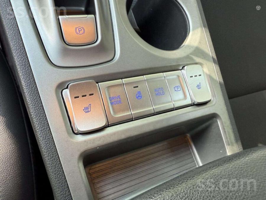 Balts Hyundai Kona 2021 Krāslava, ar dzinēja tilpumu 0.00 L un nobraukumu 119 tūkst. km par 18900 €, foto 14 vietnē AUTOMOTO.COM.LV