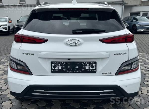 Balts Hyundai Kona 2021 Rīga, ar dzinēja tilpumu 0.00 L un nobraukumu 69 tūkst. km par 17800 €, foto 5 vietnē AUTOMOTO.COM.LV