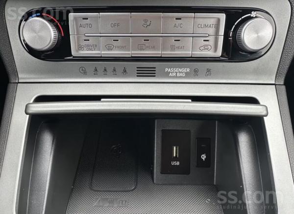 Balts Hyundai Kona 2021 Rīga, ar dzinēja tilpumu 0.00 L un nobraukumu 69 tūkst. km par 17800 €, foto 10 vietnē AUTOMOTO.COM.LV