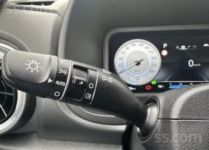 Balts Hyundai Kona 2021 Rīga, ar dzinēja tilpumu 0.00 L un nobraukumu 69 tūkst. km par 17800 €, foto 16 vietnē AUTOMOTO.COM.LV