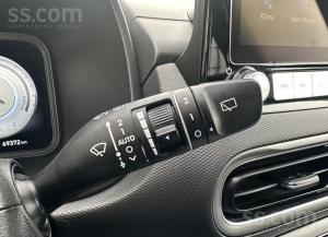 Balts Hyundai Kona 2021 Rīga, ar dzinēja tilpumu 0.00 L un nobraukumu 69 tūkst. km par 17800 €, foto 17 vietnē AUTOMOTO.COM.LV