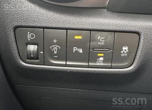 Balts Hyundai Kona 2021 Rīga, ar dzinēja tilpumu 0.00 L un nobraukumu 69 tūkst. km par 17800 €, foto 18 vietnē AUTOMOTO.COM.LV