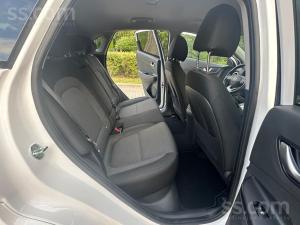 Balts Hyundai Kona 2021 Rīga, ar dzinēja tilpumu 0.00 L un nobraukumu 38 tūkst. km par 18550 €, foto 20 vietnē AUTOMOTO.COM.LV