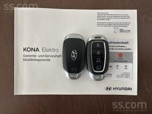 Balts Hyundai Kona 2021 Rīga, ar dzinēja tilpumu 0.00 L un nobraukumu 38 tūkst. km par 18550 €, foto 24 vietnē AUTOMOTO.COM.LV