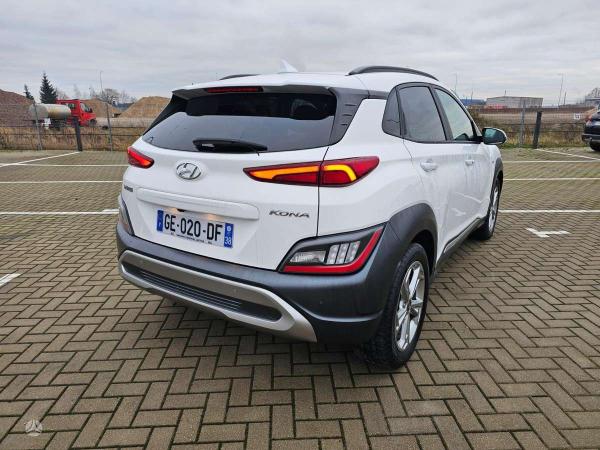 Balts Hyundai Kona 2022 Tauragė, ar dzinēja tilpumu 1.60 L un nobraukumu 41 tūkst. km par 15800 €, foto 8 vietnē AUTOMOTO.COM.LV