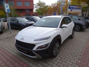 White Hyundai Kona 2022 in Kaunas, with an engine capacity of 1.60 L and mileage of 35 thousand km for 24317 €, photo  on AUTOMOTO.COM.LV
