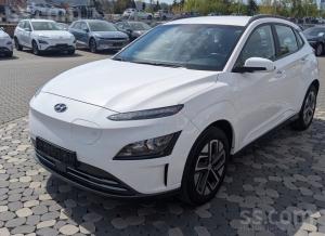 Balts Hyundai Kona 2022 Rīga, ar dzinēja tilpumu 2.00 L un nobraukumu 0 tūkst. km par 16850 €, foto  vietnē AUTOMOTO.COM.LV
