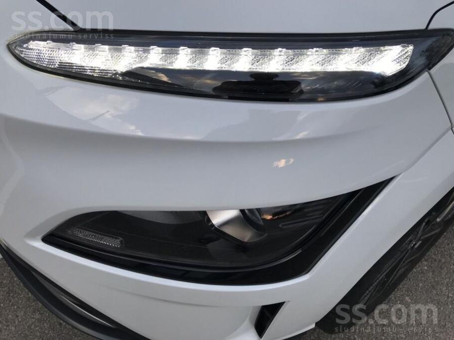 Balts Hyundai Kona 2022 Rīga, ar dzinēja tilpumu 2.00 L un nobraukumu 0 tūkst. km par 16850 €, foto 8 vietnē AUTOMOTO.COM.LV