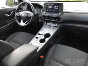 Balts Hyundai Kona 2022 Rīga, ar dzinēja tilpumu 2.00 L un nobraukumu 0 tūkst. km par 16850 €, foto 13 vietnē AUTOMOTO.COM.LV