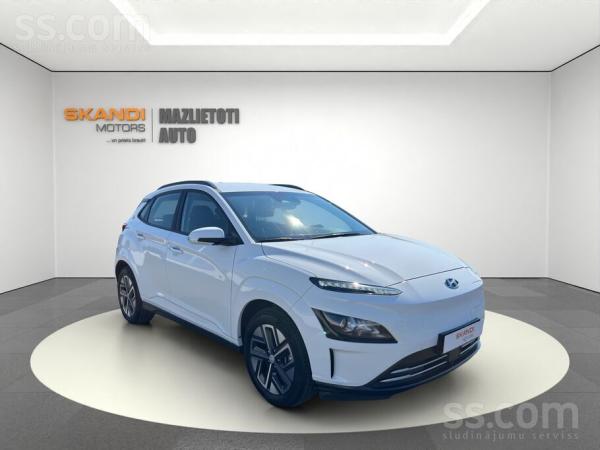 Balts Hyundai Kona 2022 Rīga, ar dzinēja tilpumu 0.00 L un nobraukumu 18 tūkst. km par 20990 €, foto 8 vietnē AUTOMOTO.COM.LV