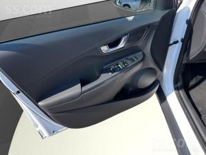 Белый Хендай Кона 2022 в Рига, объемом двигателя 0.00 л и пробегом 18 тыс. км за 20990 €, фото 13 на AUTOMOTO.COM.LV