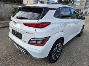 Balts Hyundai Kona 2022 Mažeikiai, ar dzinēja tilpumu 0.00 L un nobraukumu 62 tūkst. km par 14400 €, foto 5 vietnē AUTOMOTO.COM.LV