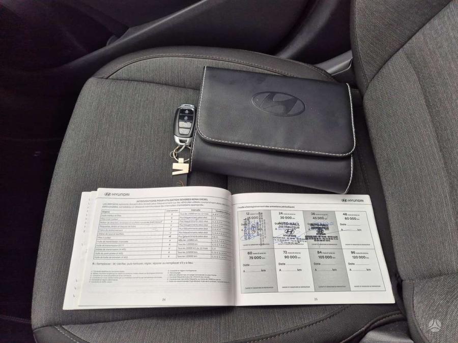 Balts Hyundai Kona 2022 Mažeikiai, ar dzinēja tilpumu 0.00 L un nobraukumu 62 tūkst. km par 14400 €, foto 17 vietnē AUTOMOTO.COM.LV