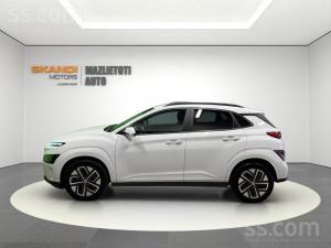 Balts Hyundai Kona 2022 Rīga, ar dzinēja tilpumu 1.60 L un nobraukumu 22 tūkst. km par 21990 €, foto 4 vietnē AUTOMOTO.COM.LV