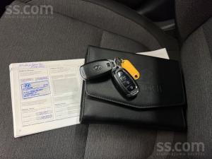 Balts Hyundai Kona 2022 Rīga, ar dzinēja tilpumu 1.60 L un nobraukumu 22 tūkst. km par 21990 €, foto 22 vietnē AUTOMOTO.COM.LV