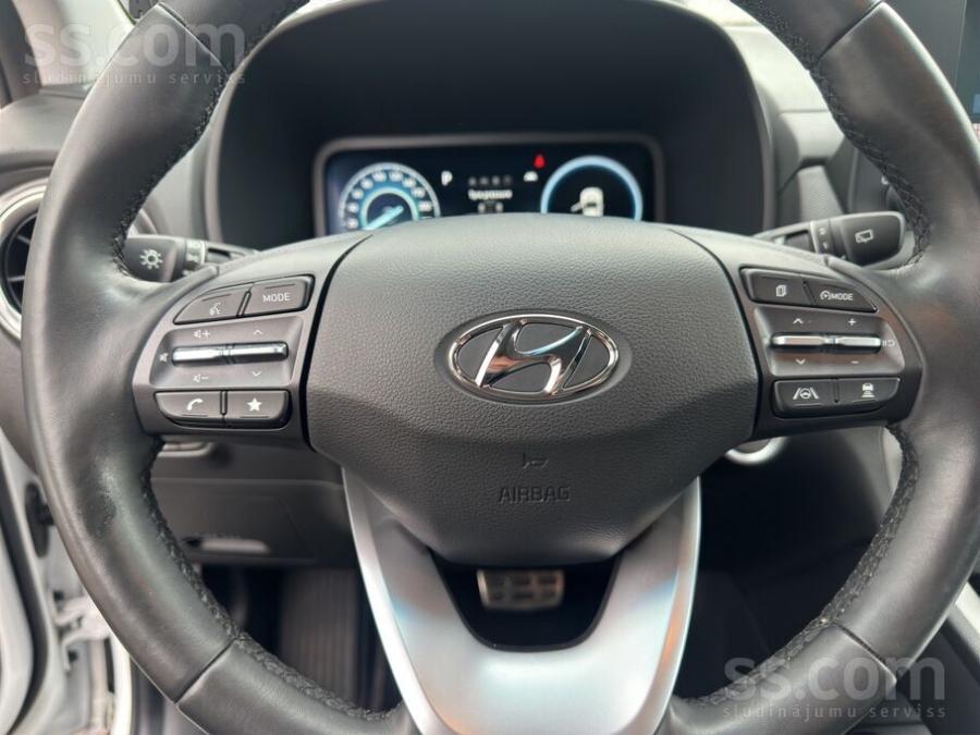 Balts Hyundai Kona 2023 Rīga, ar dzinēja tilpumu 0.00 L un nobraukumu 22 tūkst. km par 19490 €, foto 11 vietnē AUTOMOTO.COM.LV