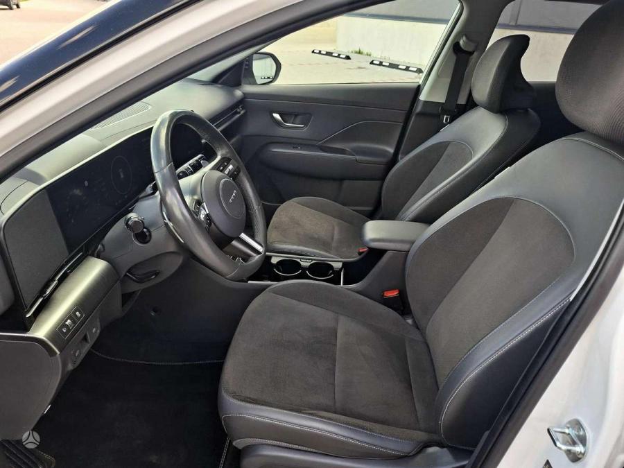 Balts Hyundai Kona 2024 Šauļi, ar dzinēja tilpumu 0.00 L un nobraukumu 152 tūkst. km par 24755 €, foto 18 vietnē AUTOMOTO.COM.LV