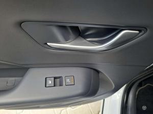 Balts Hyundai Kona 2024 Šauļi, ar dzinēja tilpumu 0.00 L un nobraukumu 152 tūkst. km par 24755 €, foto 21 vietnē AUTOMOTO.COM.LV
