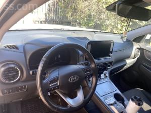 Balts Hyundai Kona 2018 Rīga, ar dzinēja tilpumu 1.60 L un nobraukumu 130 tūkst. km par 12000 €, foto 9 vietnē AUTOMOTO.COM.LV