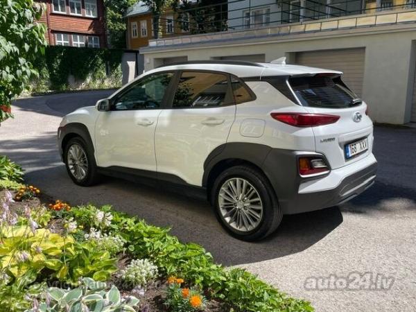 Белый Хендай Кона 2018 в Таллин, объемом двигателя 1.60 л и пробегом 132 тыс. км за 10990 €, фото 4 на AUTOMOTO.COM.LV