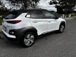 Balts Hyundai Kona 2019 Klaipėda, ar dzinēja tilpumu 0.00 L un nobraukumu 116 tūkst. km par 15950 €, foto 6 vietnē AUTOMOTO.COM.LV