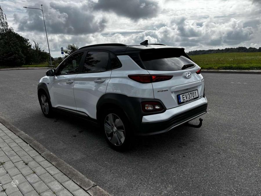 Balts Hyundai Kona 2019 Klaipėda, ar dzinēja tilpumu 0.00 L un nobraukumu 116 tūkst. km par 15950 €, foto 8 vietnē AUTOMOTO.COM.LV