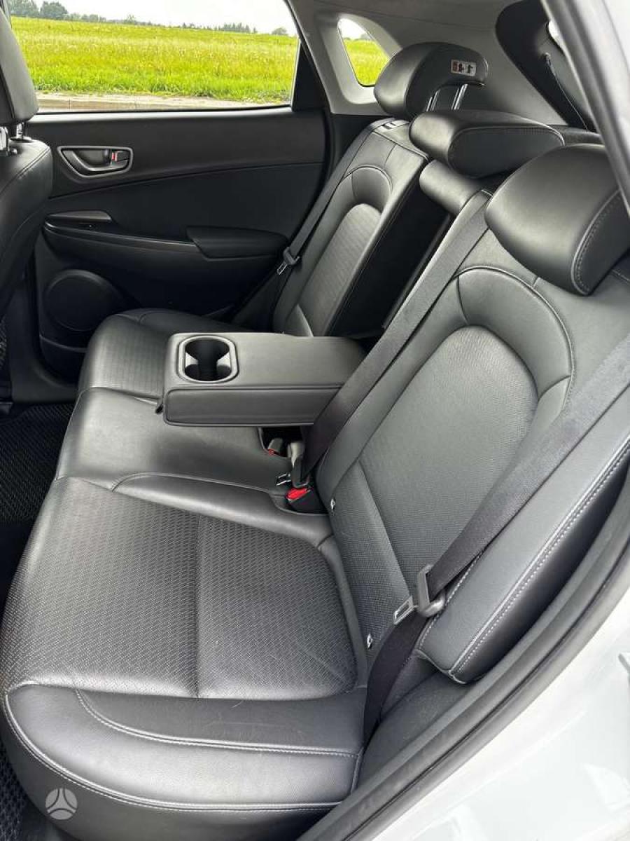 Balts Hyundai Kona 2019 Klaipėda, ar dzinēja tilpumu 0.00 L un nobraukumu 116 tūkst. km par 15950 €, foto 12 vietnē AUTOMOTO.COM.LV