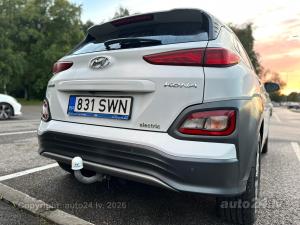 White Hyundai Kona 2019 in Tallinn, with an engine capacity of 0.00 L and mileage of 157 thousand km for 16500 €, photo 5 on AUTOMOTO.COM.LV