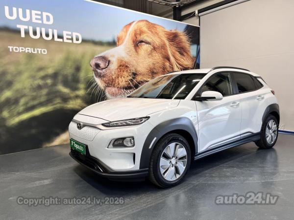Balts Hyundai Kona 2020 Tallina, ar dzinēja tilpumu 0.00 L un nobraukumu 117 tūkst. km par 17900 €, foto 1 vietnē AUTOMOTO.COM.LV