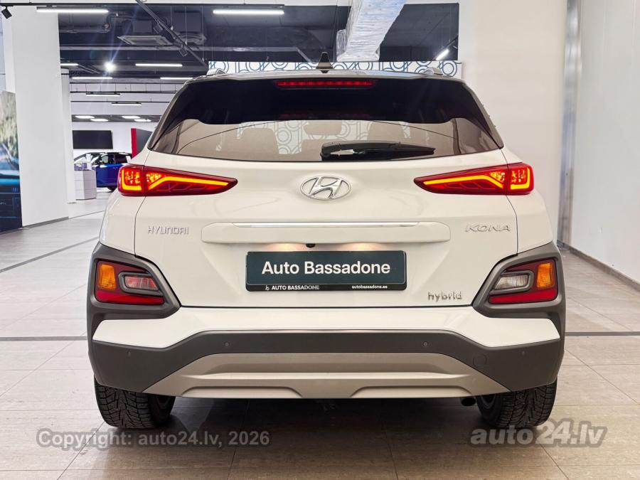 Balts Hyundai Kona 2020 Tallina, ar dzinēja tilpumu 1.60 L un nobraukumu 50 tūkst. km par 16500 €, foto 6 vietnē AUTOMOTO.COM.LV