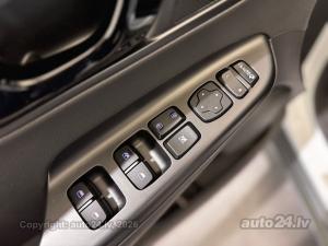 Balts Hyundai Kona 2020 Tallina, ar dzinēja tilpumu 1.60 L un nobraukumu 50 tūkst. km par 16500 €, foto 10 vietnē AUTOMOTO.COM.LV
