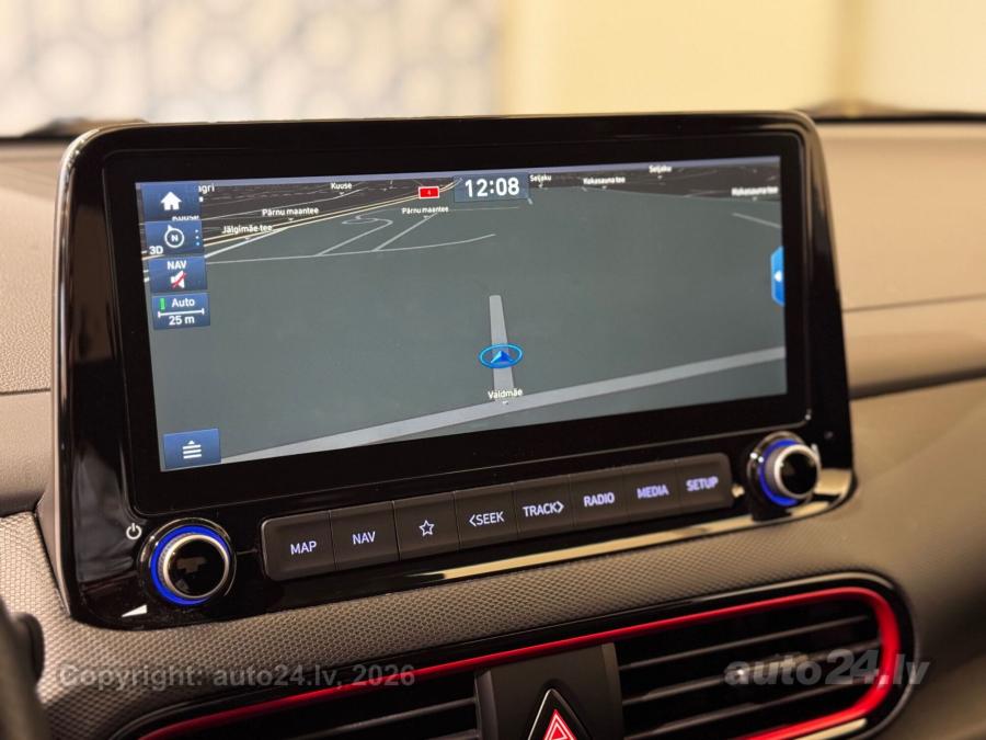 Balts Hyundai Kona 2020 Tallina, ar dzinēja tilpumu 1.60 L un nobraukumu 50 tūkst. km par 16500 €, foto 16 vietnē AUTOMOTO.COM.LV