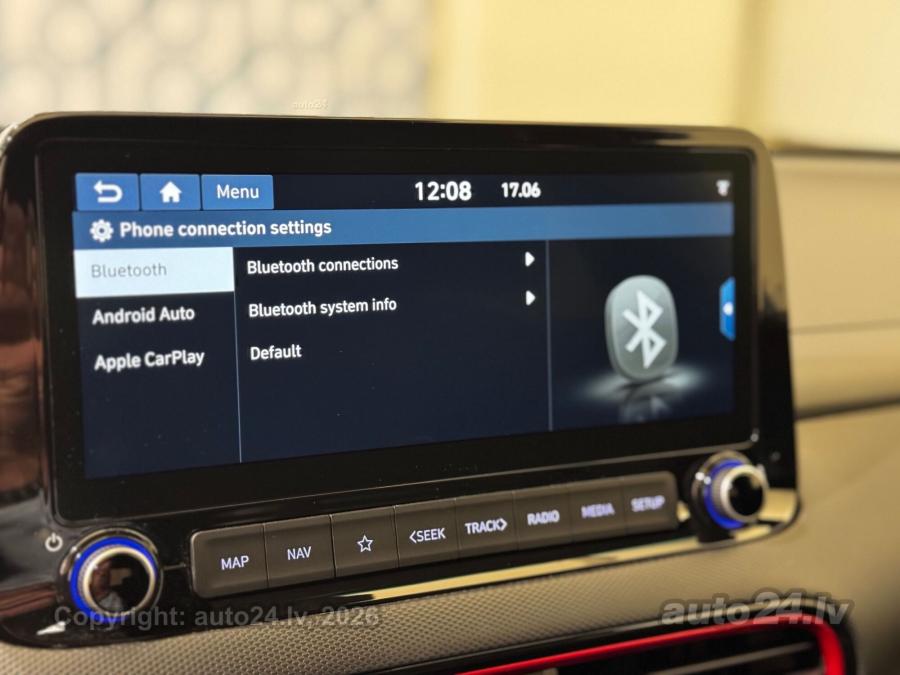 Balts Hyundai Kona 2020 Tallina, ar dzinēja tilpumu 1.60 L un nobraukumu 50 tūkst. km par 16500 €, foto 21 vietnē AUTOMOTO.COM.LV