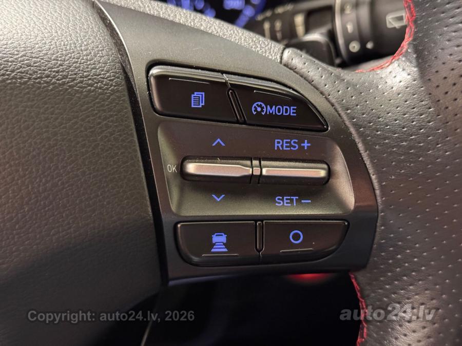 Balts Hyundai Kona 2020 Tallina, ar dzinēja tilpumu 1.60 L un nobraukumu 50 tūkst. km par 16500 €, foto 23 vietnē AUTOMOTO.COM.LV