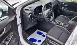 White Hyundai Kona 2021 in Taurage, with an engine capacity of 1.60 L and mileage of 192 thousand km for 10200 €, photo 10 on AUTOMOTO.COM.LV