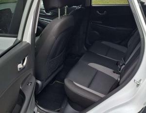 White Hyundai Kona 2021 in Taurage, with an engine capacity of 1.60 L and mileage of 192 thousand km for 10200 €, photo 18 on AUTOMOTO.COM.LV