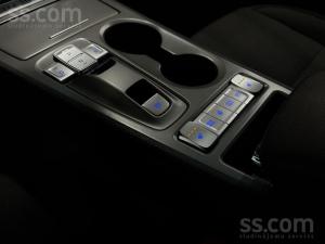 Balts Hyundai Kona 2021 Rīga, ar dzinēja tilpumu 0.00 L un nobraukumu 65 tūkst. km par 19800 €, foto 12 vietnē AUTOMOTO.COM.LV