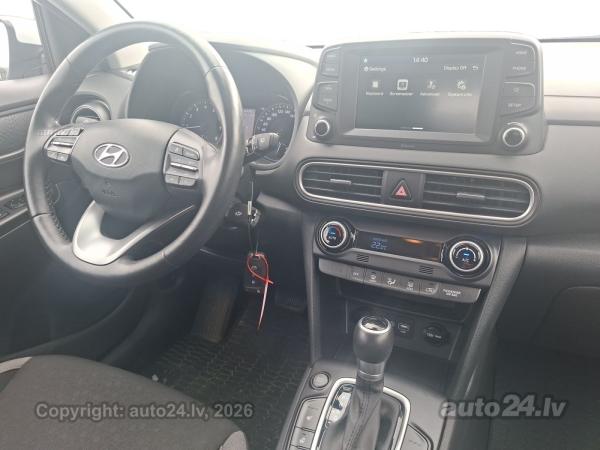 White Hyundai Kona 2021 in Viljandi, with an engine capacity of 1.60 L and mileage of 69 thousand km for 13900 €, photo 9 on AUTOMOTO.COM.LV