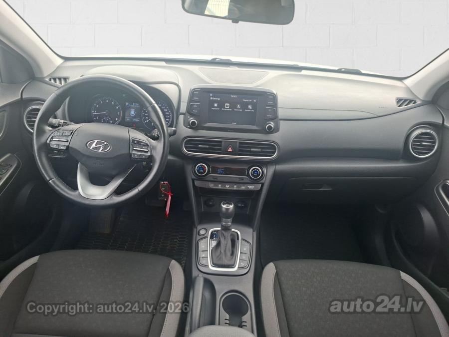 White Hyundai Kona 2021 in Viljandi, with an engine capacity of 1.60 L and mileage of 69 thousand km for 13900 €, photo 9 on AUTOMOTO.COM.LV