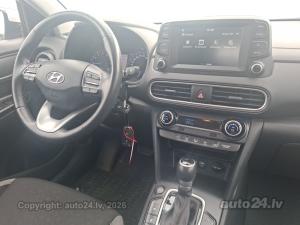 White Hyundai Kona 2021 in Viljandi, with an engine capacity of 1.60 L and mileage of 69 thousand km for 13900 €, photo 10 on AUTOMOTO.COM.LV