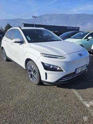 Balts Hyundai Kona 2022 Tauragė, ar dzinēja tilpumu 0.00 L un nobraukumu 114 tūkst. km par 15200 €, foto 3 vietnē AUTOMOTO.COM.LV