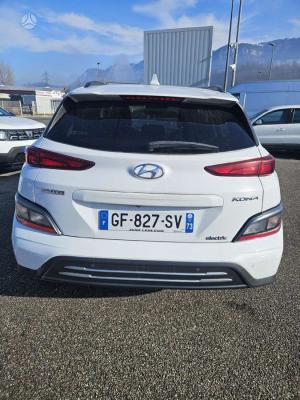Balts Hyundai Kona 2022 Tauragė, ar dzinēja tilpumu 0.00 L un nobraukumu 114 tūkst. km par 15200 €, foto 5 vietnē AUTOMOTO.COM.LV