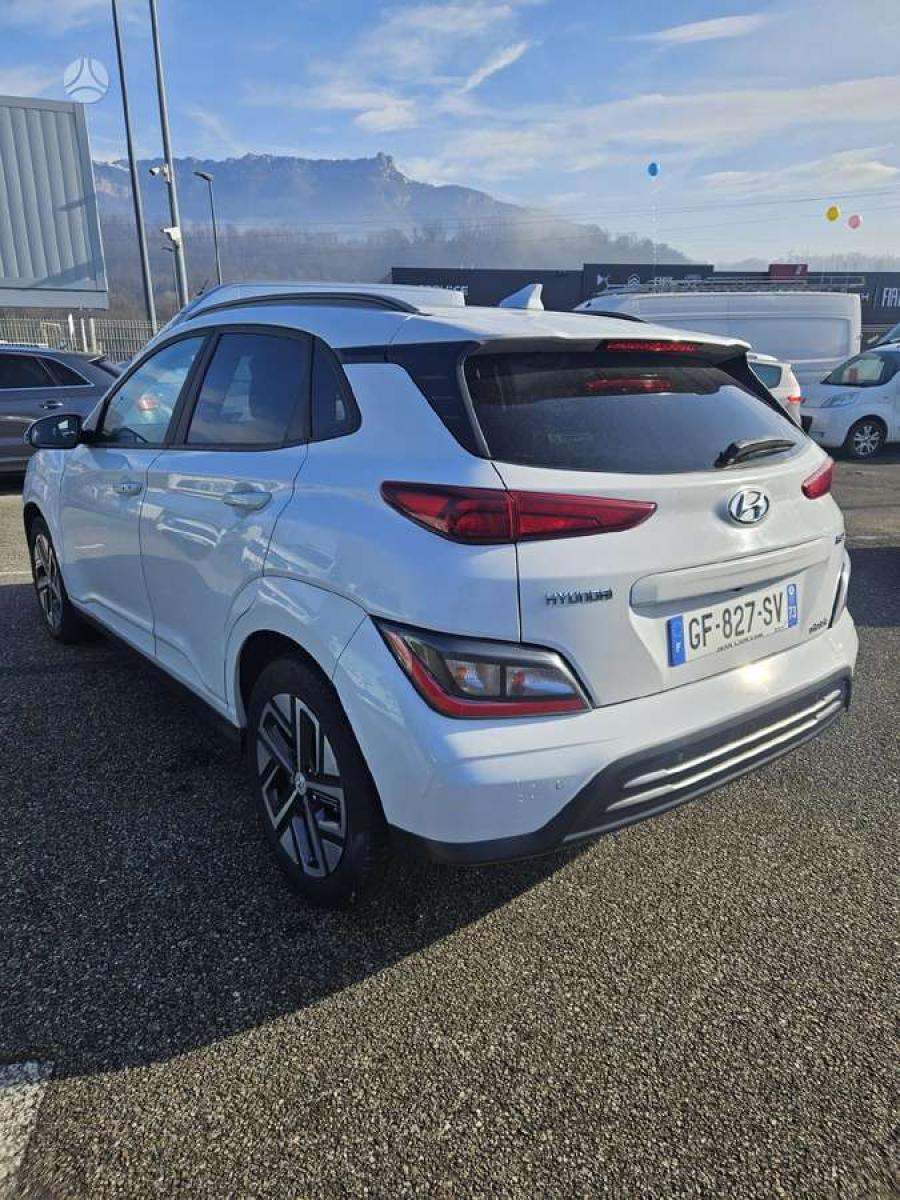 Balts Hyundai Kona 2022 Tauragė, ar dzinēja tilpumu 0.00 L un nobraukumu 114 tūkst. km par 15200 €, foto 6 vietnē AUTOMOTO.COM.LV