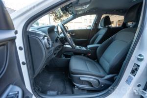 Balts Hyundai Kona 2022 Rīga, ar dzinēja tilpumu 0.00 L un nobraukumu 108 tūkst. km par 19990 €, foto 14 vietnē AUTOMOTO.COM.LV