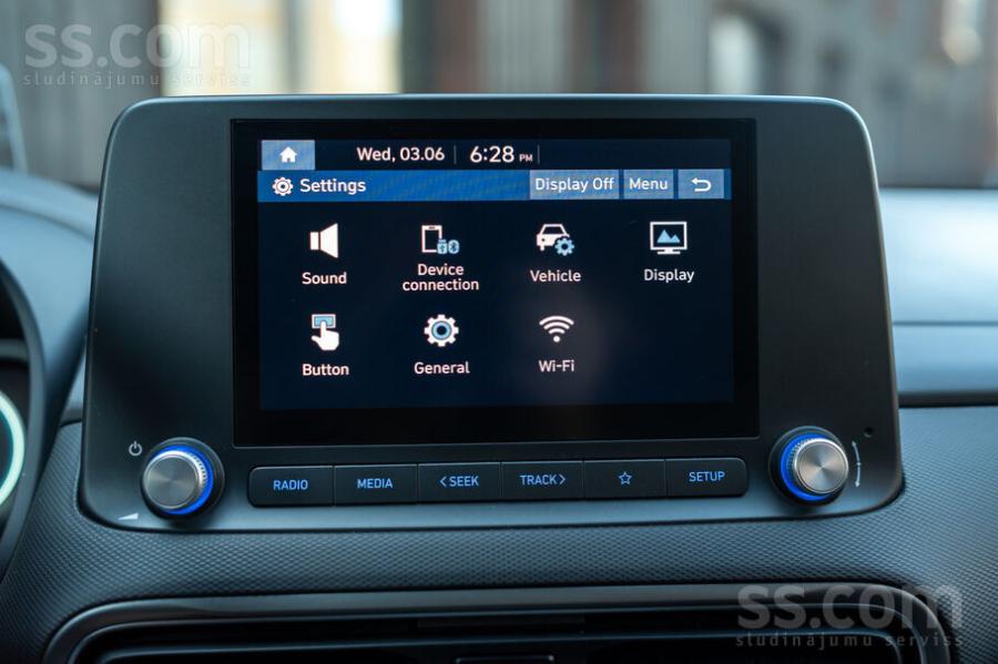 Balts Hyundai Kona 2022 Rīga, ar dzinēja tilpumu 0.00 L un nobraukumu 108 tūkst. km par 19990 €, foto 32 vietnē AUTOMOTO.COM.LV