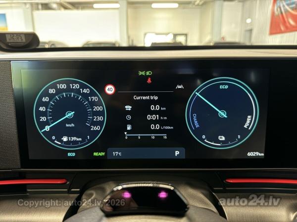 Balts Hyundai Kona 2023 Tallina, ar dzinēja tilpumu 1.60 L un nobraukumu 29 tūkst. km par 32490 €, foto 11 vietnē AUTOMOTO.COM.LV