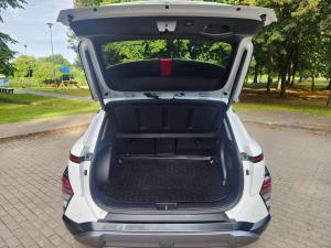 Balts Hyundai Kona 2024 Tauragė, ar dzinēja tilpumu 1.60 L un nobraukumu 148 tūkst. km par 18600 €, foto 10 vietnē AUTOMOTO.COM.LV